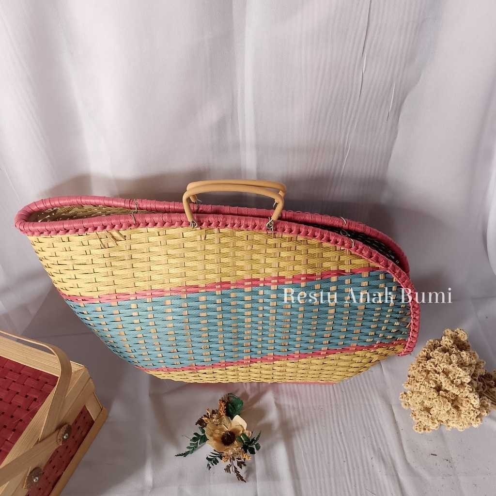 Kiso CHICKEN PLACE CHICKEN CONTAINER CHICKEN LONGING ROCK | Chicken ...