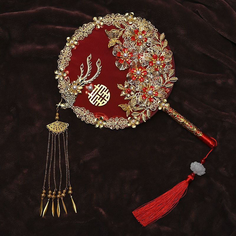 Chinese Wedding Ming-made Wedding Dress Bride Covering Side Bouquet ...