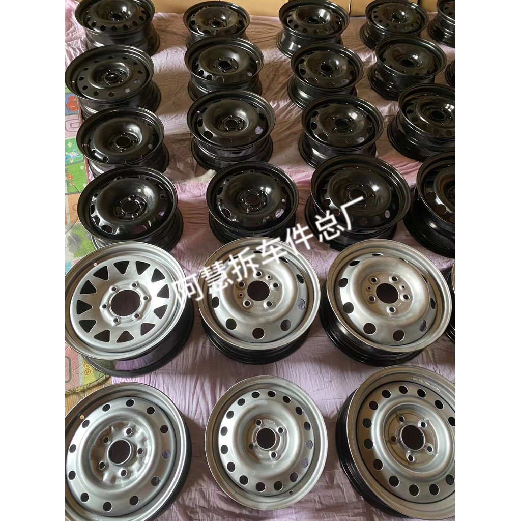Roda Aloi Besi Pembongkaran Kereta Terpakai 12 13 14 15 Rim Keluli 16 ...