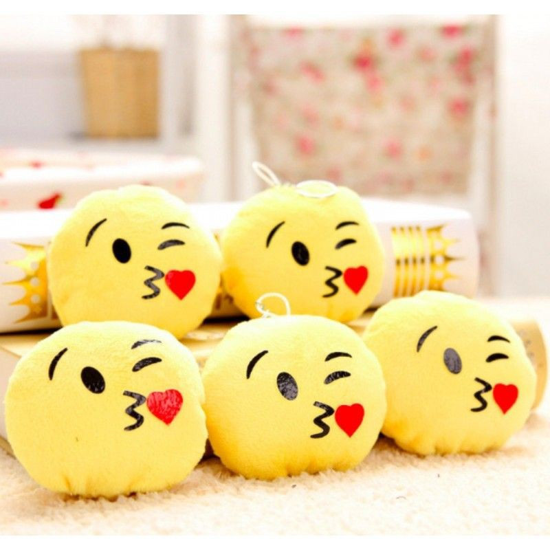 Cute Emoji Smiley Face ICON Stuffed Keychain (1 piece - random pattern ...