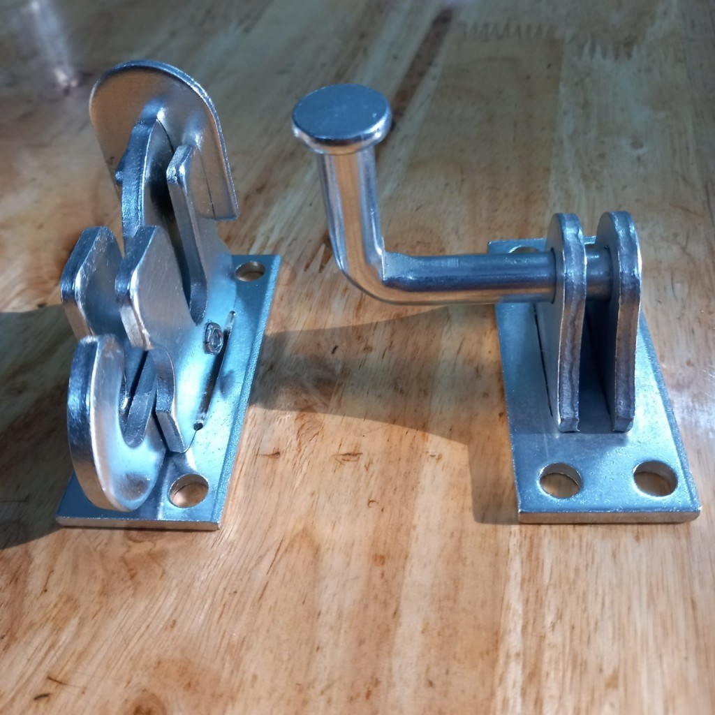 Automatic locking latch, smart latch for sliding doors. Free 8 ...