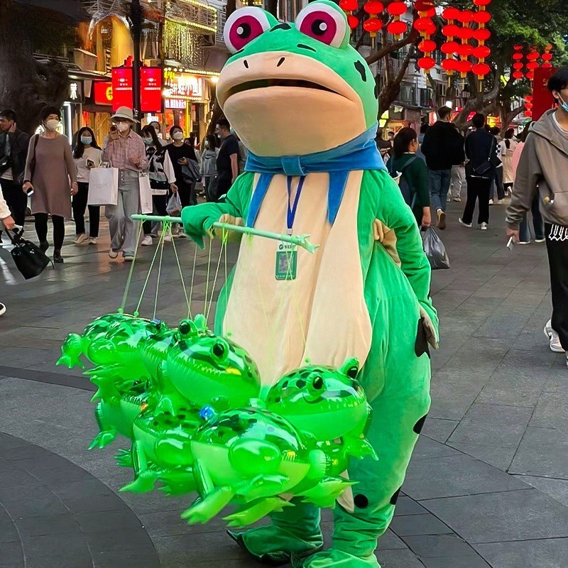 Balloon Large Size Luminous Inflatable Frog Balloon PVC Cartoon Animal ...