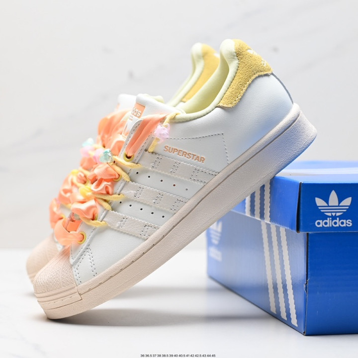 Adidas Originals SUPERSTAR W Shell Toe Classic White Sneakers | Shopee ...