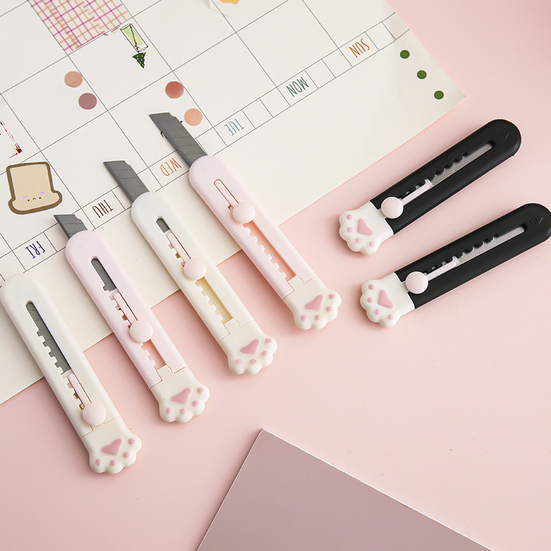 Lovely Cartoon Cat's Paw Paper Cutter Utility Knife Portable Mini Cat ...