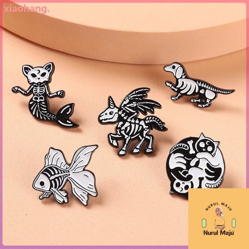 XHsubJoinPin Animal Skeleton Enamel Pins Badge Cat Dog Fish Brooches ...