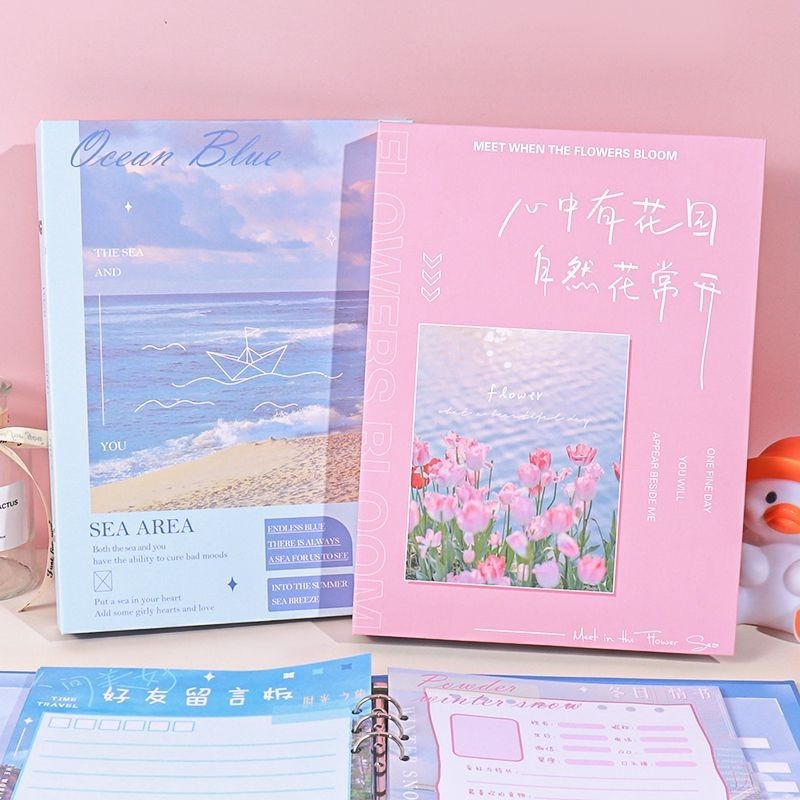 Classmates Record Cute Commemorative Album Junior High School Students ...
