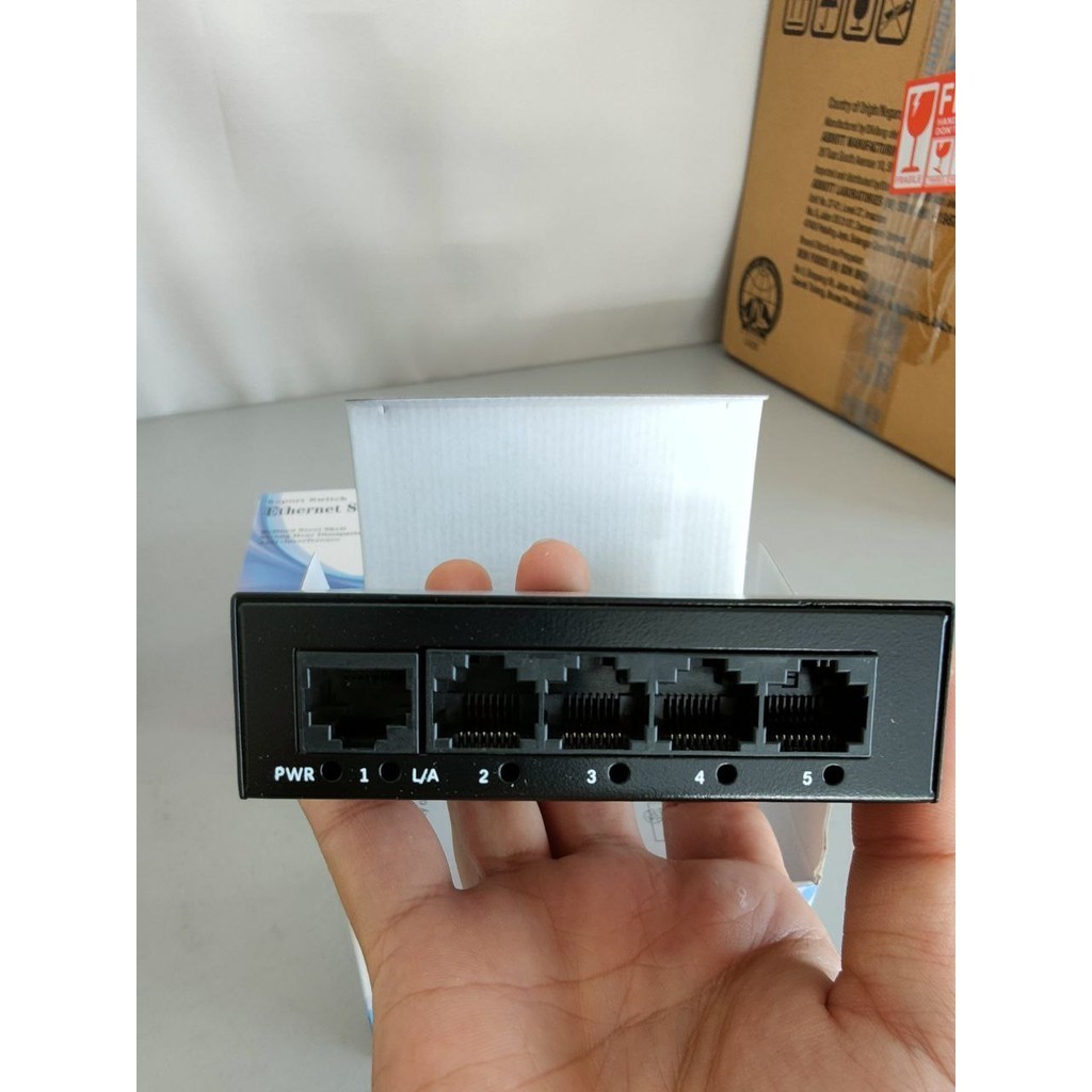 5 Port 8 Port 100Mbps 1000Mbps Gigabit Network Switch RJ45 LAN Desktop ...