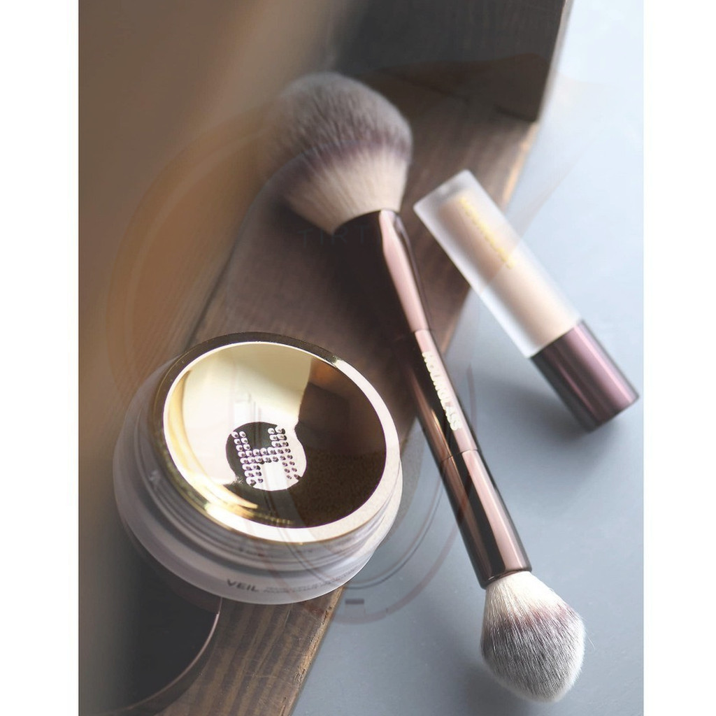 HOURGLASS Versatile 2in1 Veil Powder Brush for Blush and Highlighter ...