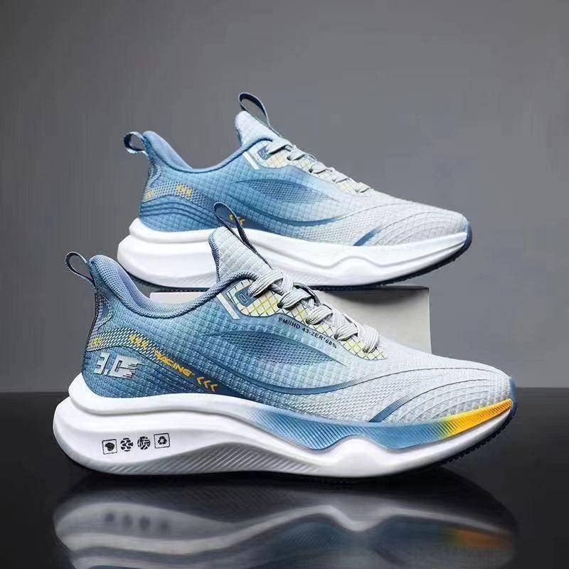 Flying woven men's shoes fashion soft sole casual shoes outdoor sports ...
