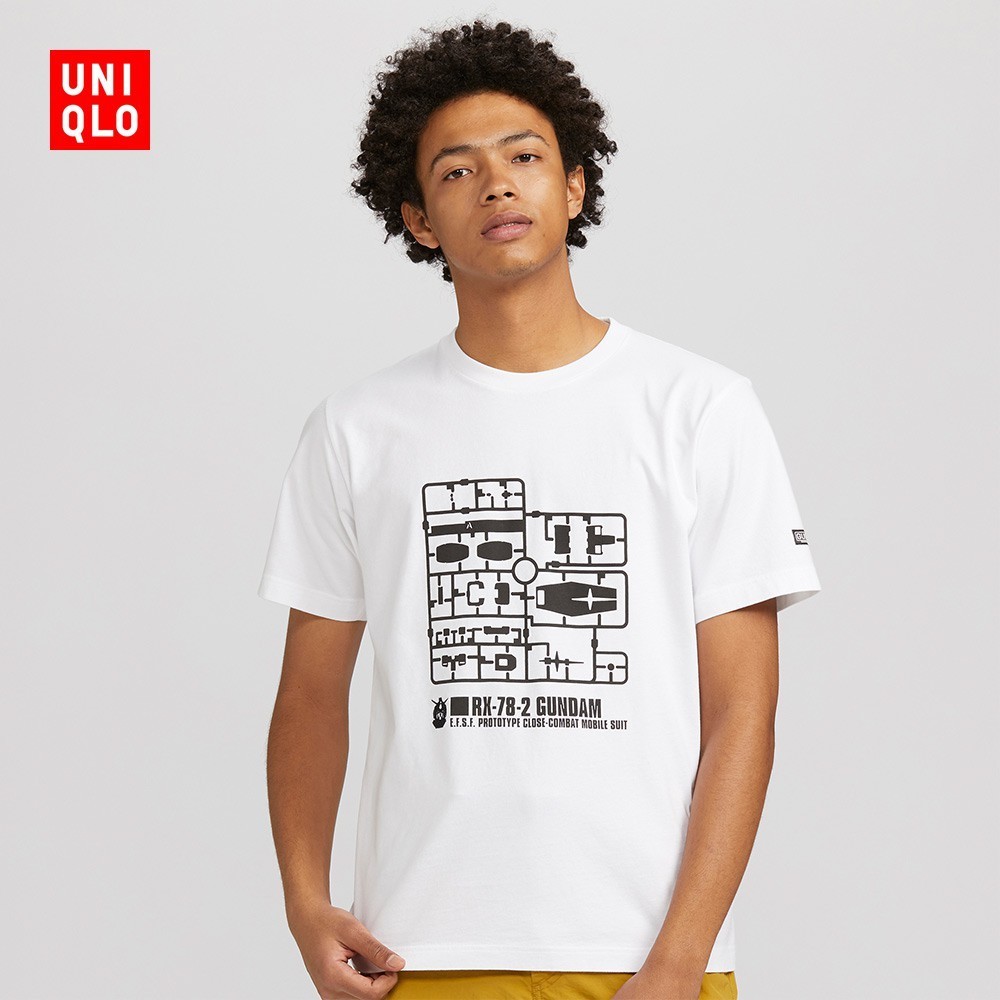 Uniqlo Men's (UT) GUNPLA 40th Printed T-shirt (Short Sleeve) (Gunpla ...