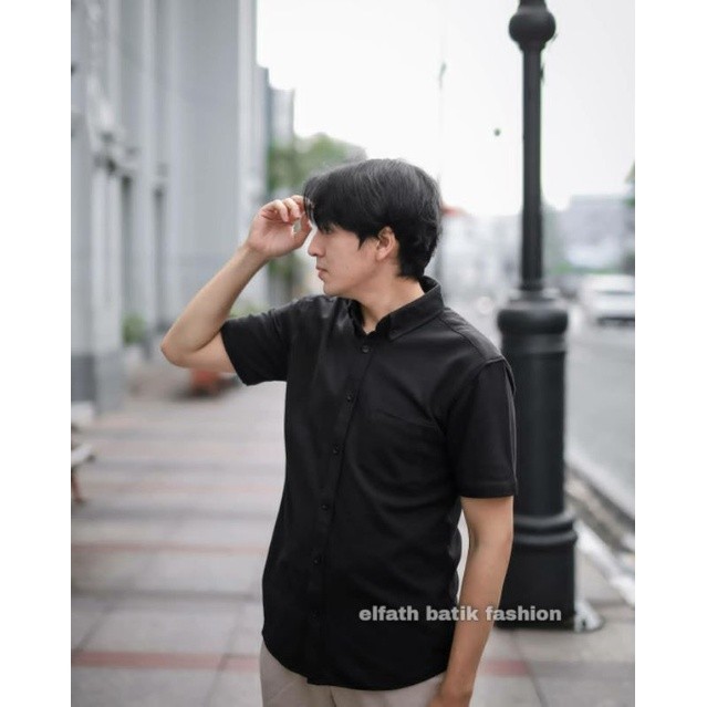 PUTIH KEMEJA HITAM Men's Surf And Work Short Sleeve Plain Shirt Black ...