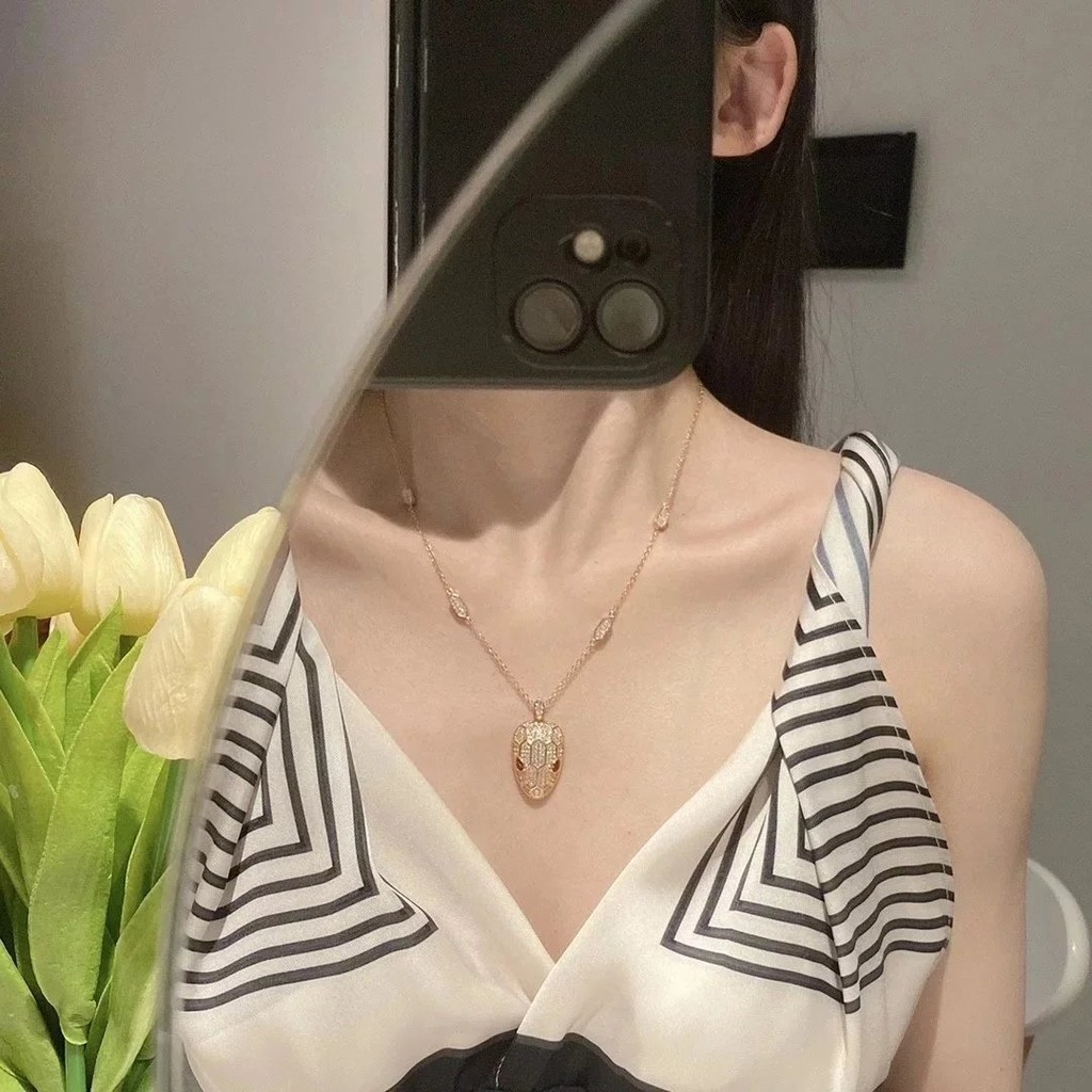 Aaa+grade Full Diamond Snake Head Necklace 2nd Generation V Gold Craft ...