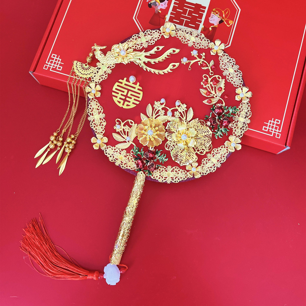 Chinese Bride Covering Bouquets Ancient Wedding Xiuhe Wedding Group ...