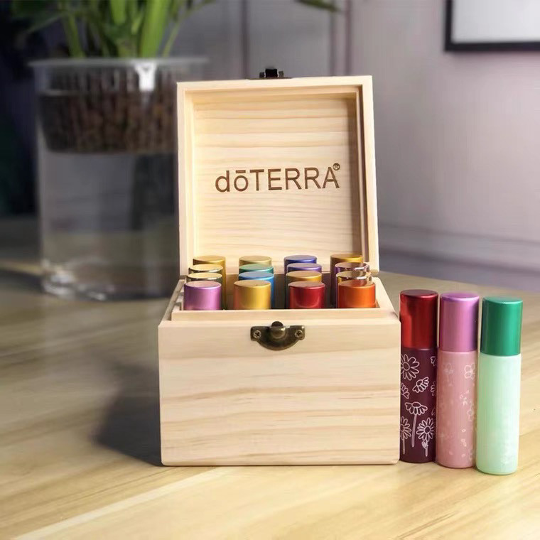 Doterra Essential Oil Roll-On Bottle Natural Pine 16 Compartments ...