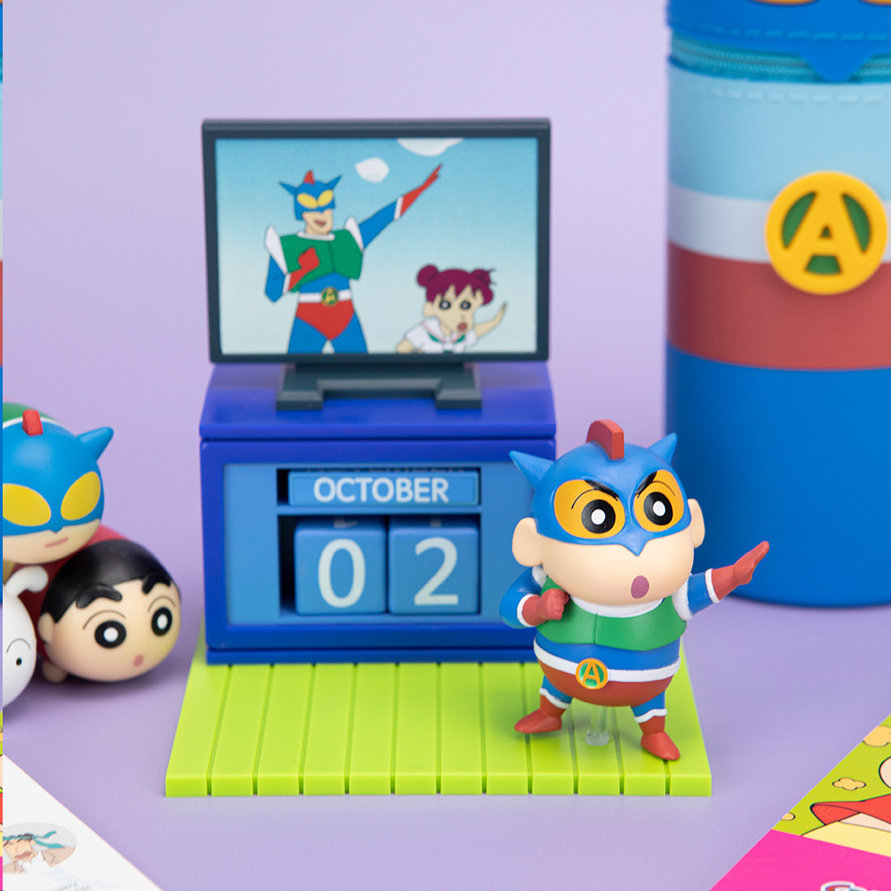 Korean Korean Authentic Crayon Shin-Chan Dynamic Superman Desk Calendar ...
