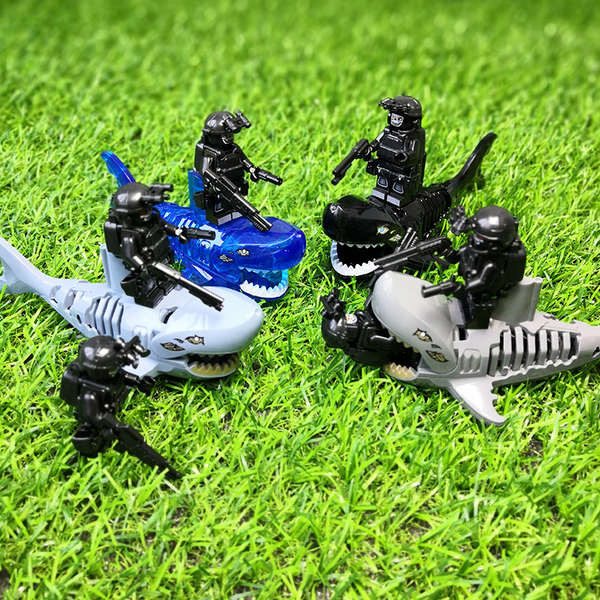 dinosaur toys lego dinosaur Blok bangunan hiu gigi raksasa, ikan paus ...