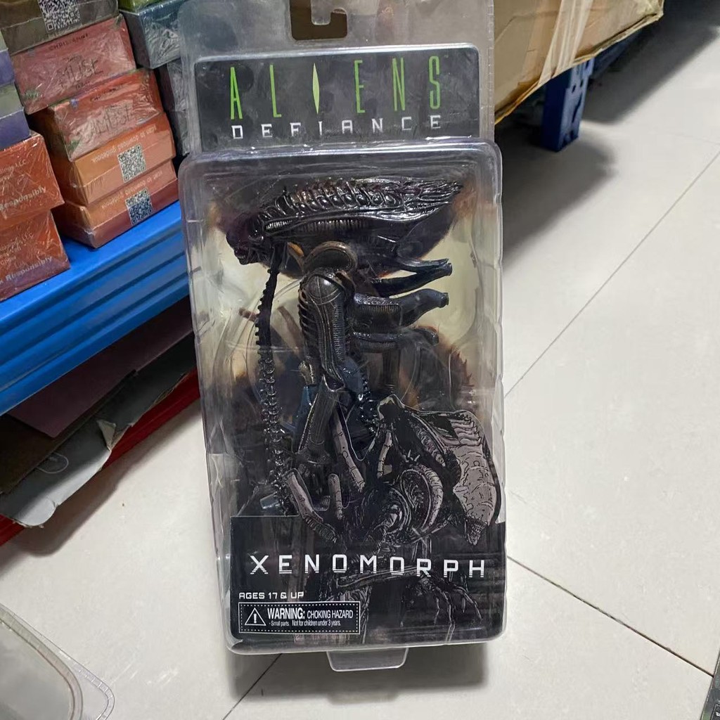 NECA Aliens Xenomorph Warrior Defiance Xenomorph Albino Droneedit 7 ...