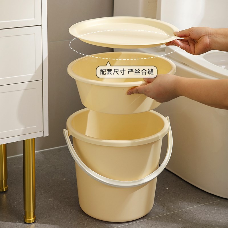 Tong simpanan air isi rumah asrama pelajar baldi, tambah besar tebal ...