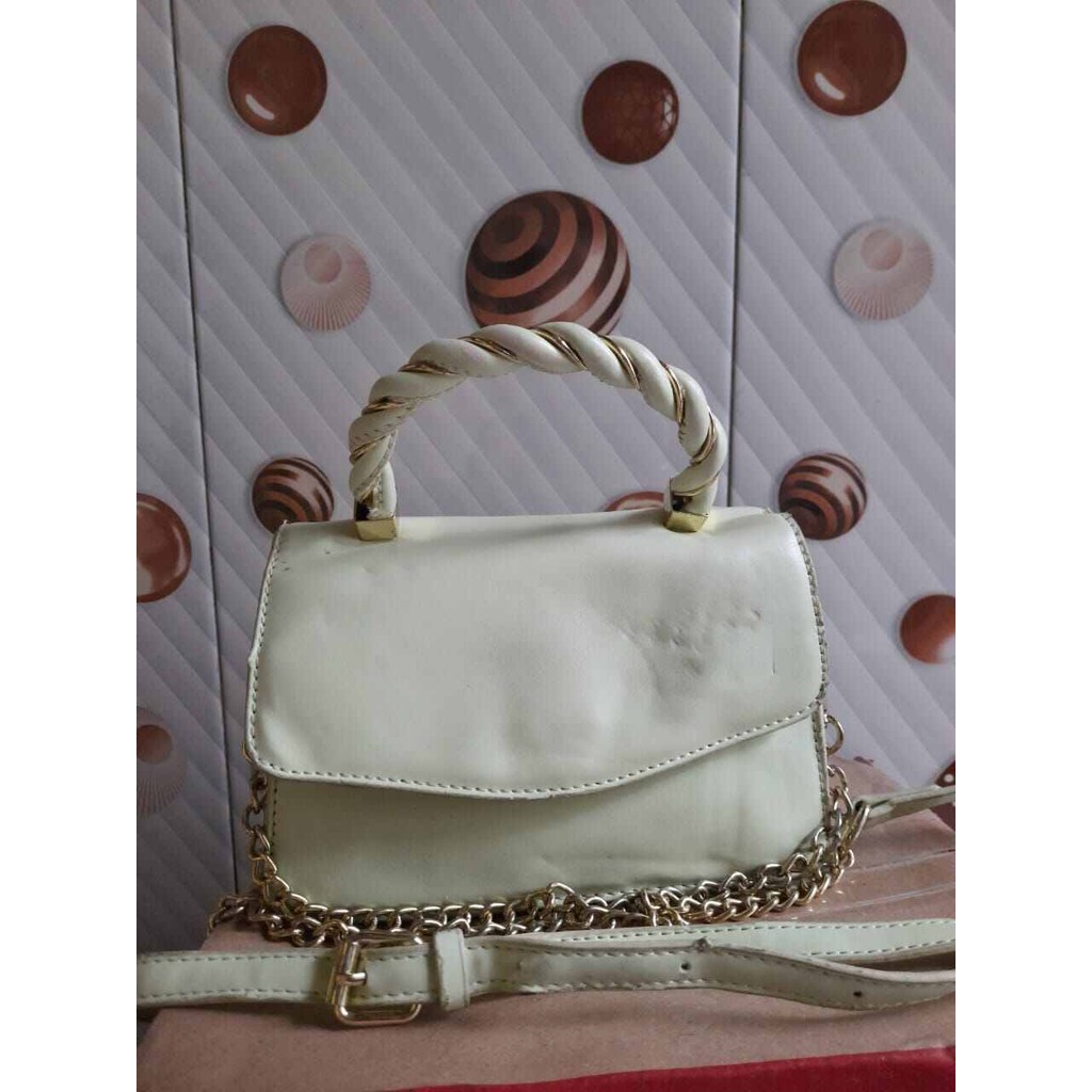 Sling bag, sage color, tf, faint color, back | Shopee Malaysia