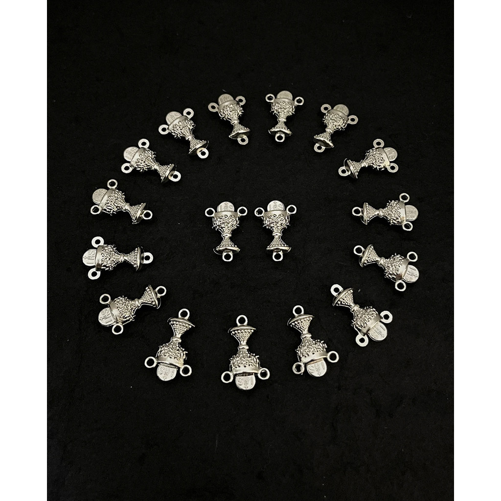 30Pcs 3-Hole IHS Holy Grail Jesus Savior of Humankind Medal Connector ...