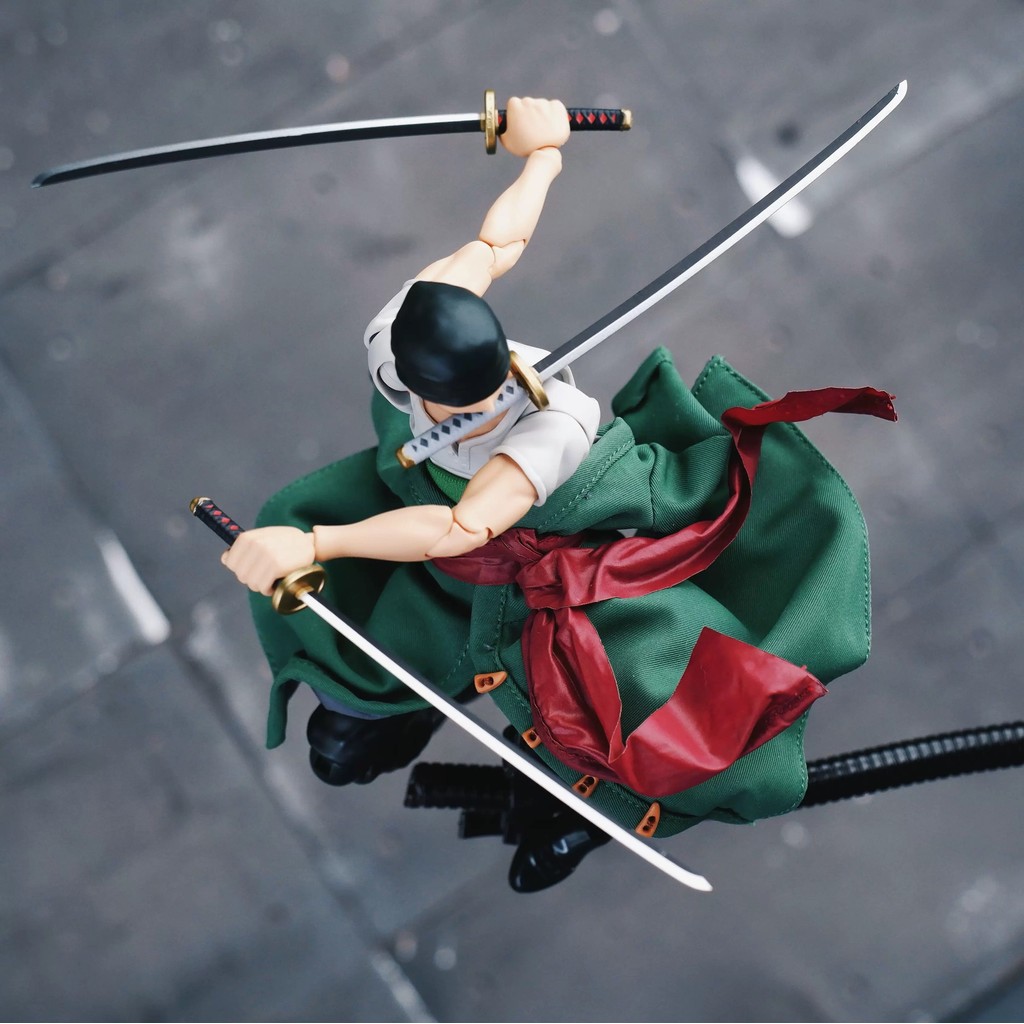 Shf One Piece Ronoa Zoro East China Sea Zoro Clothes Model Skirt Cloth ...