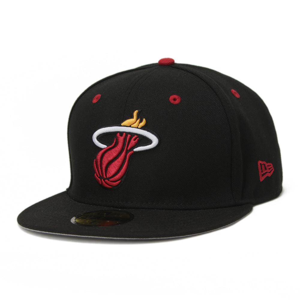 New Era Miami Heat NBA Rear Script Black 59FIFTY Fitted Cap | Shopee ...