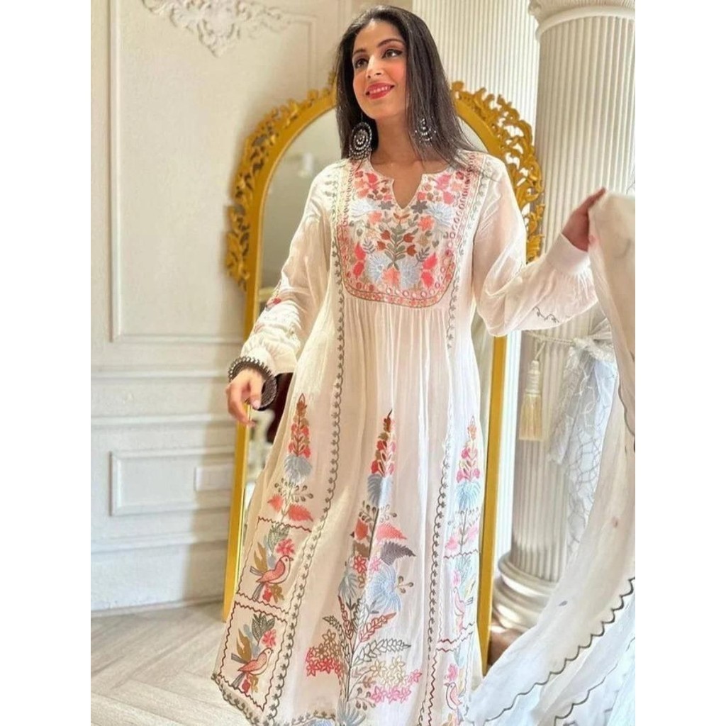 Inaaya Fabrics- Women Georgette Kurta Pant Dupatta Set Traditional ...