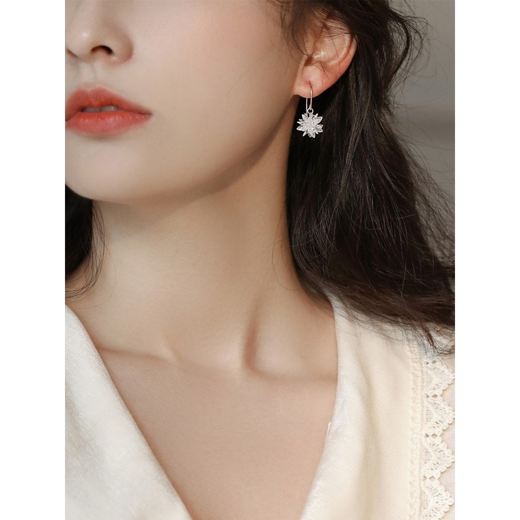 CECILIA Ais dan Salji Kristal 14k Bersalut Emas Subang Bunga Ais Hypoallergenic Elegan Gaya Ins ...