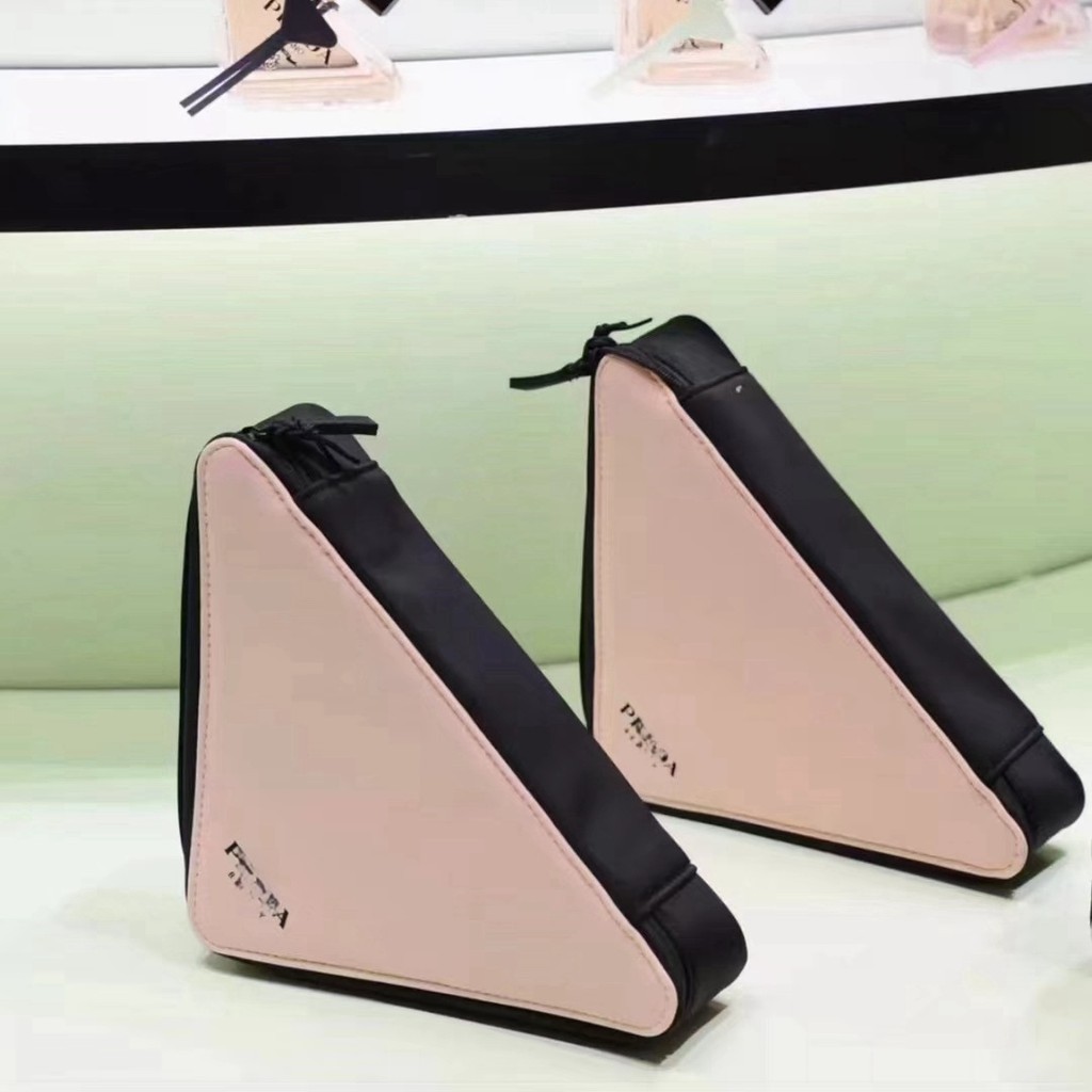 New Item Triangle Niche Three-dimensional Storage Bag Pink Make-up Bag ...