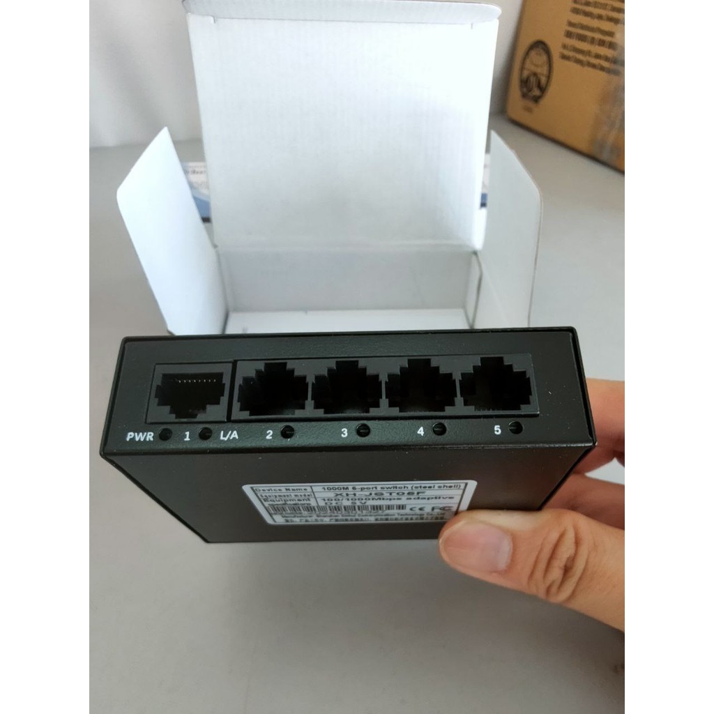 5 Port 8 Port 100Mbps 1000Mbps Gigabit Network Switch RJ45 LAN Desktop ...