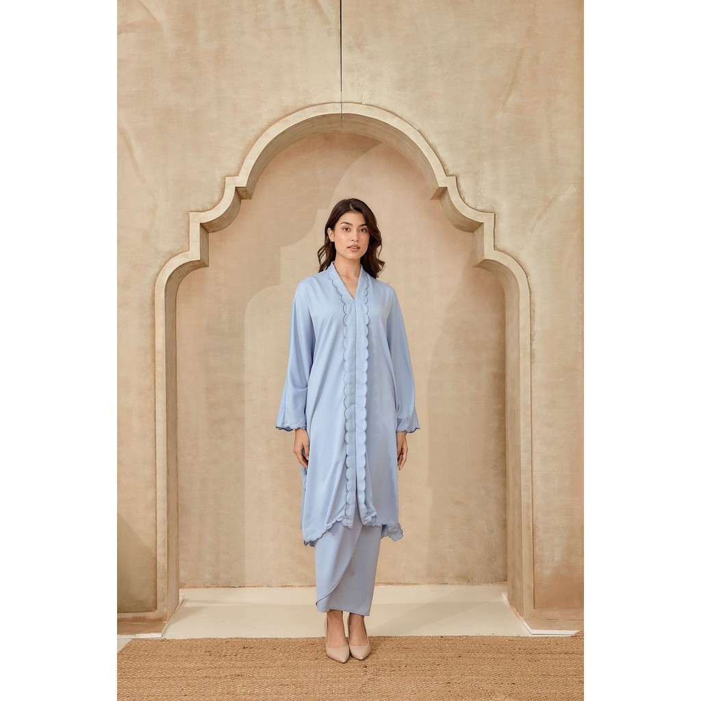 SANTUBONG KEBAYA EMBROIDERED SKY BLUE | Shopee Malaysia