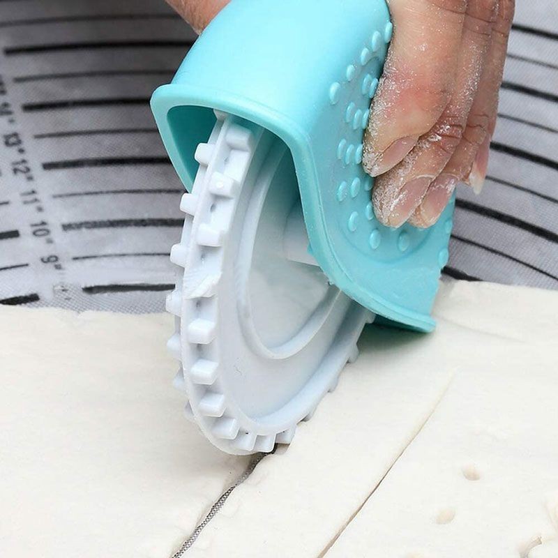 Steamed bread noodle point cutting wheel hemming wheel manual cutter ...