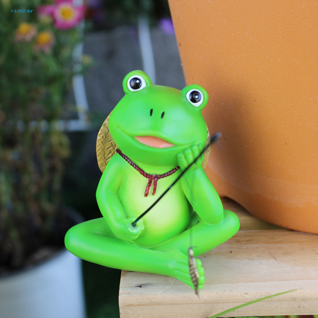 Frog Garden Decor Realistic Frog Statue Handcrafted Resin Frog Figurine ...