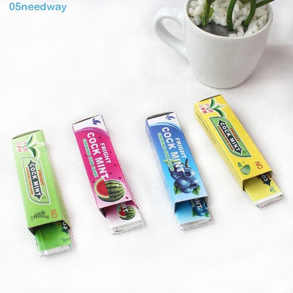 NEEDWAY Pull Chewing Gum Toy, Spoof Jokes Tricks Fake Chewing Gum Toy ...