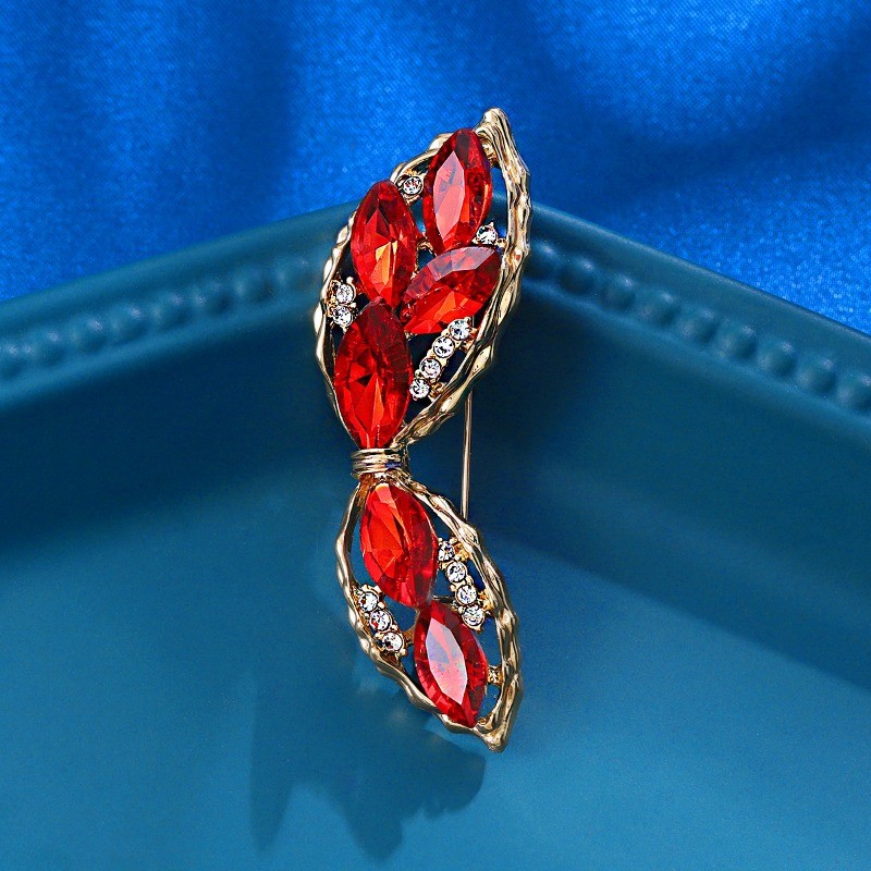 Brooch Female Bow Brooch High-End Niche New Style Fashion Crystal ...