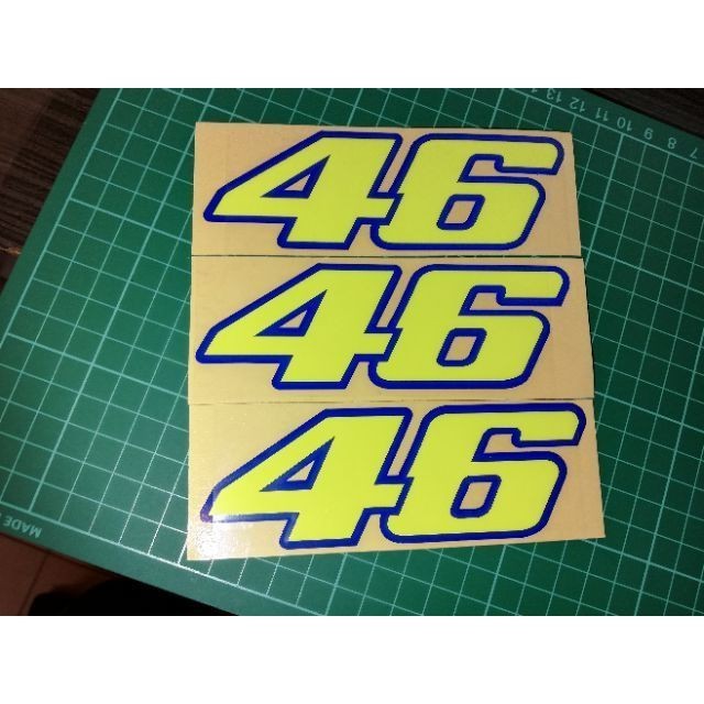 Sticker 46 Valentino Rossi Kuning (14cm x 5cm) Pantul Reflect | Shopee ...