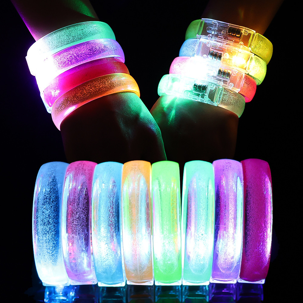 LED Luminous Wristbands - Glow Sticks Bracelet - Neon Fluorescence ...