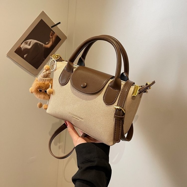 Free Pendant Ladies New Style Solid Color Magnetic Shoulder Bag ...