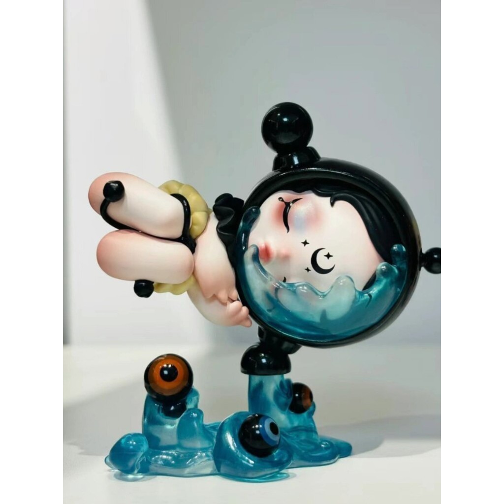 P POPMART POPMART Skullpanda Comic Collection Series Mystery Box Figure ...