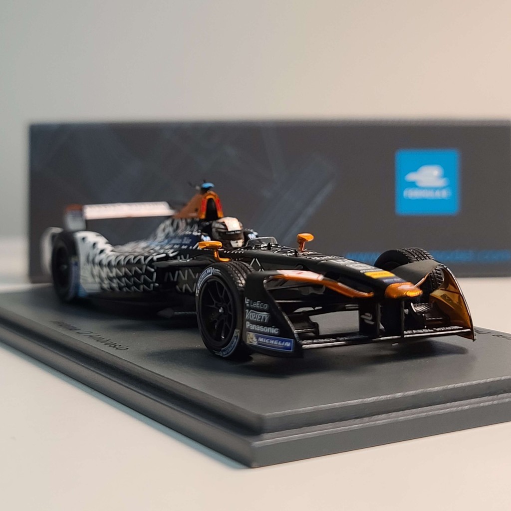 Spark 1: 43 Ferradi Future FE Electric Formula Car Dragon Team Racing ...