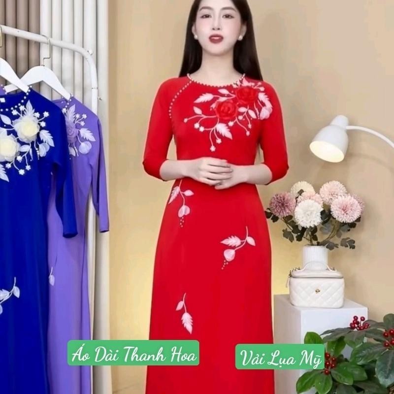 Luxury Innovative Ao Dai Model Round Neck American Silk Bright Red Ao ...