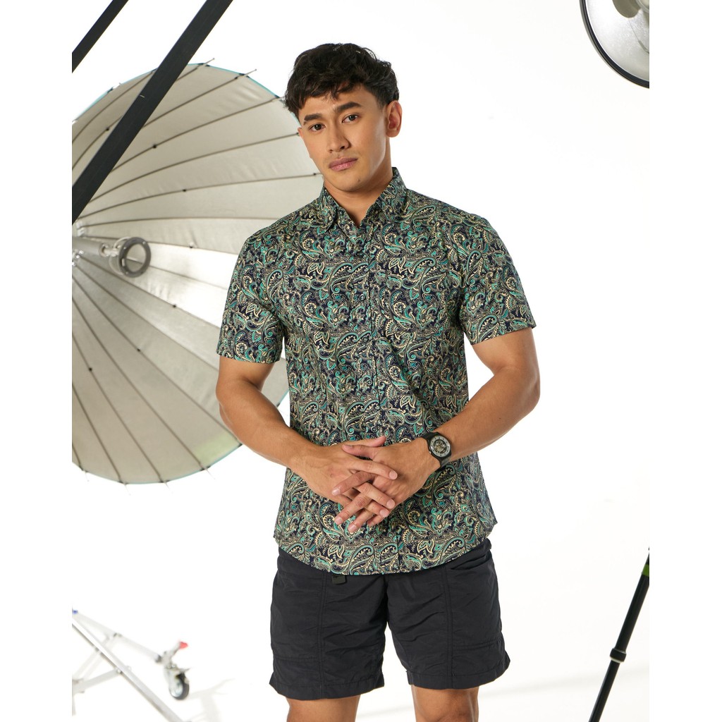 I Am Famous Slim Fit Shirt - Green | Shopee Malaysia