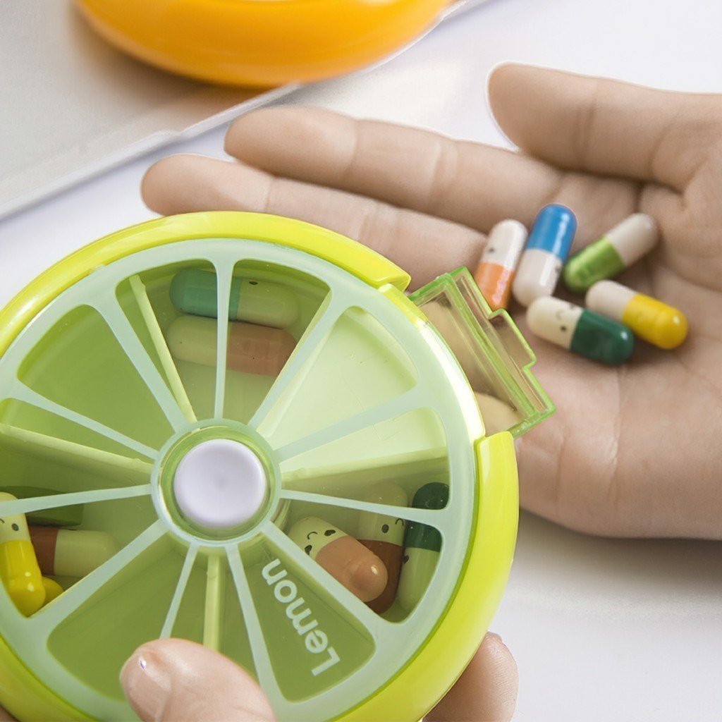 Mini LD 7-day pill box, moisture-proof, 7-day pill dispenser with 7 ...