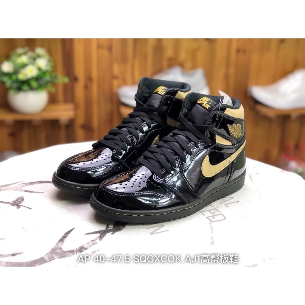 2024New Air Jordan 1 High OG Black/Black-Metallic Gold 555088-032 ...