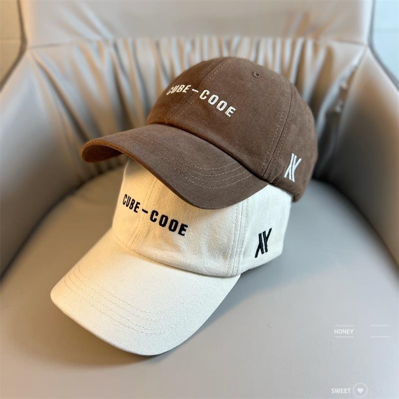 Hat 7,7,000 People Collection Early Spring Baseball Cap Female Letters ...