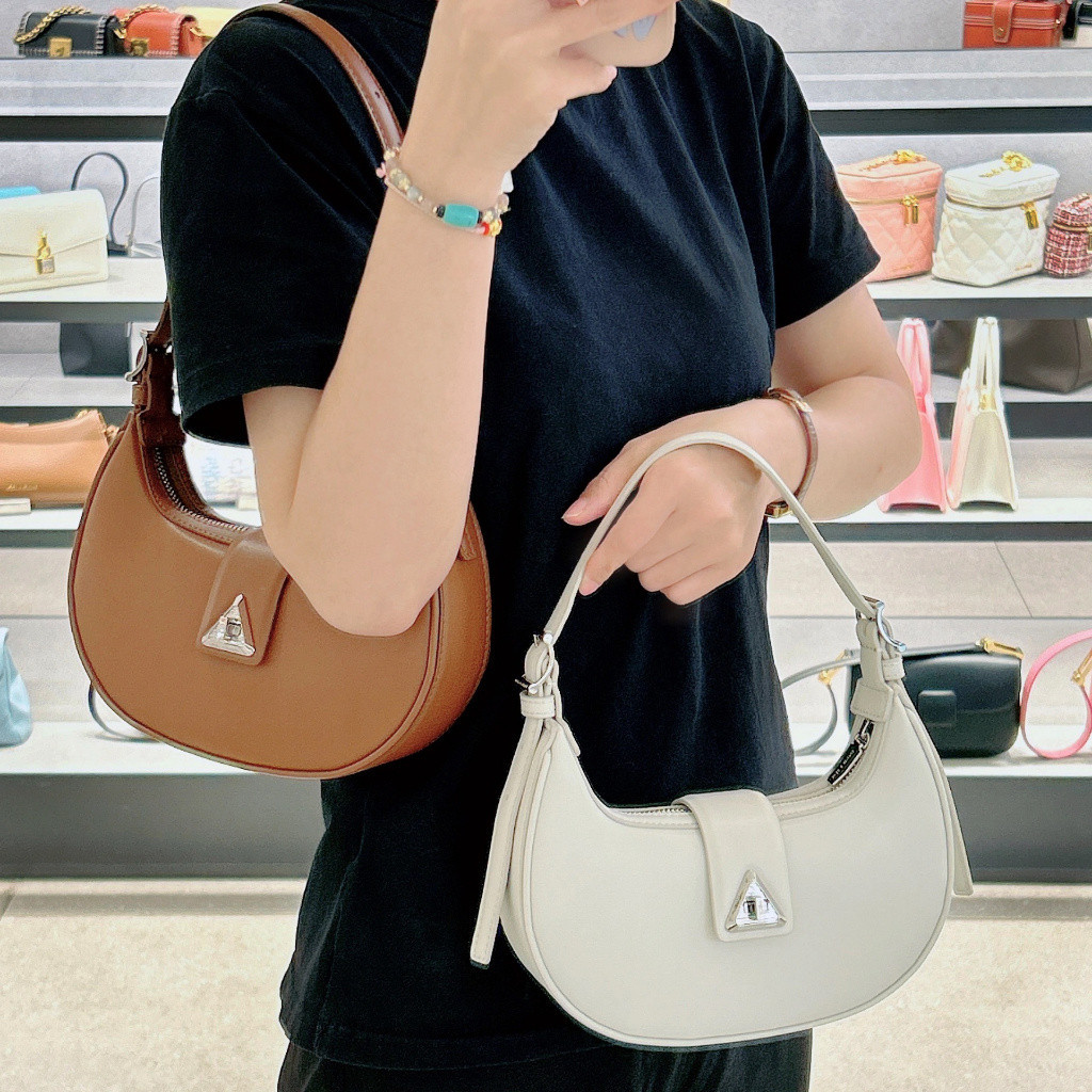 2024 New Moon Women's Bag 50271205 cnk Simple Triangle Buckle Crossbody ...
