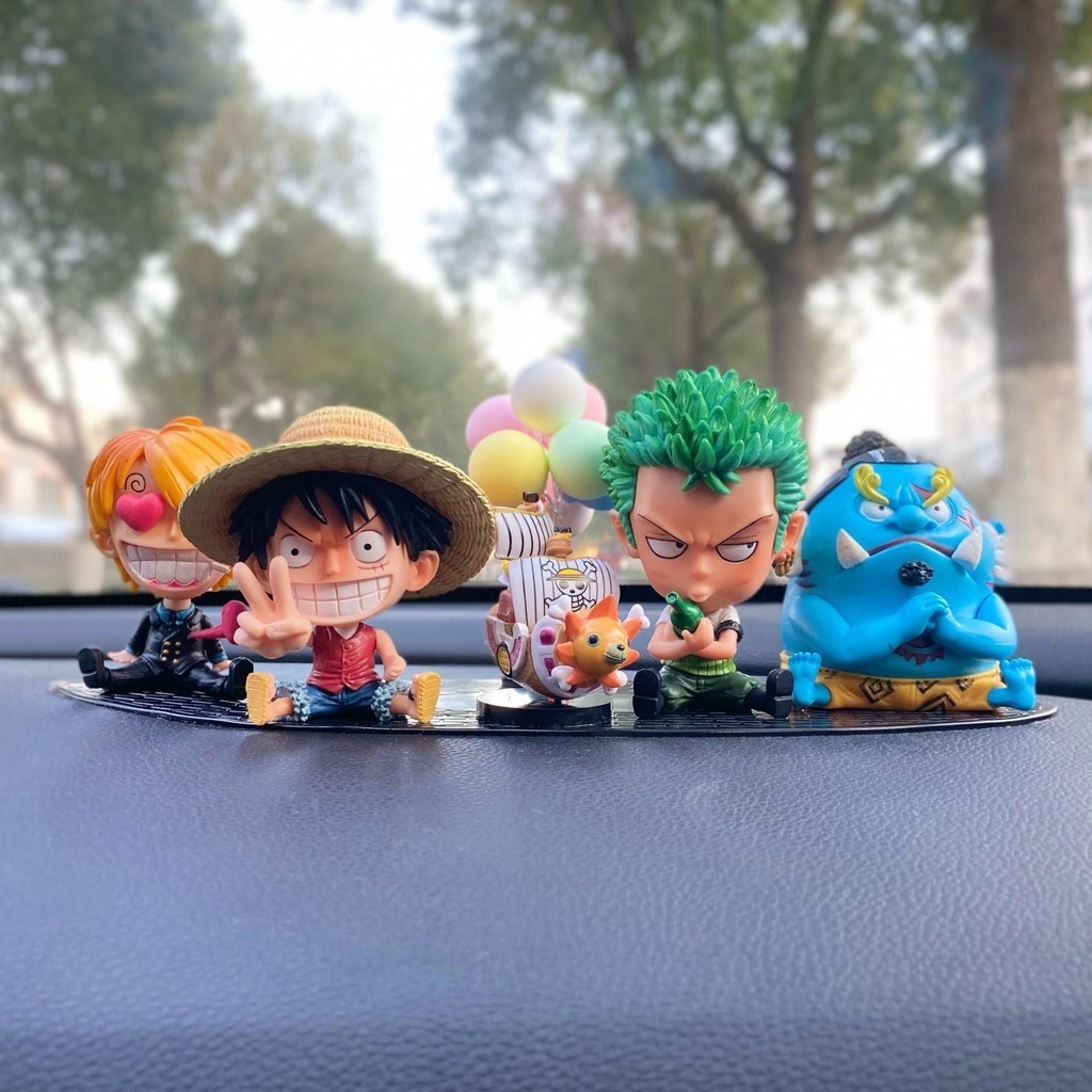 Anime One Piece Car Ornaments Influencer Luffy Hand-Made Sauron Car ...