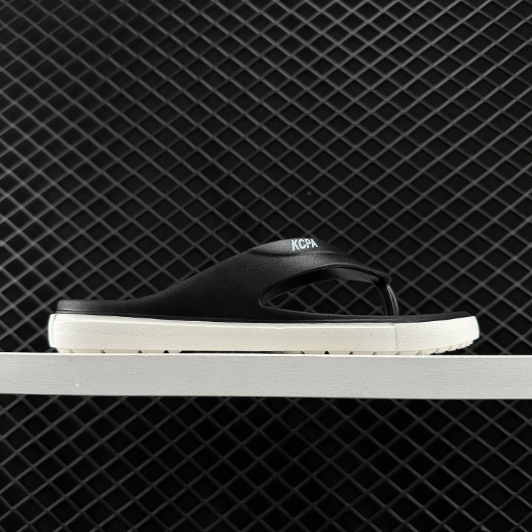 Summer trendy outfit with water wading indoor and outdoor flip flop ...