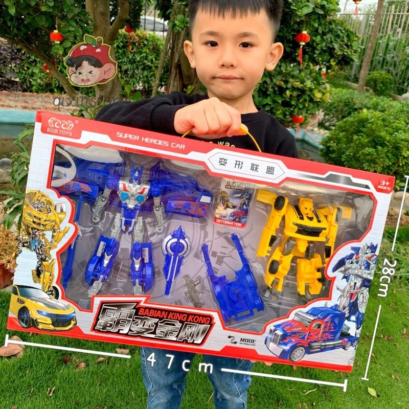 Robot Car Wasp Optimus Warrior Transformation Toy Garage Kit Robot Boy ...