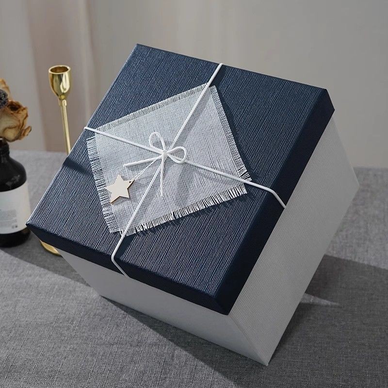 Gift Box 4.8 | Shopee Malaysia